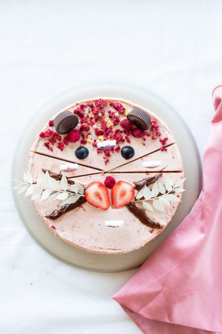 Low carb Beeren-Tiramisu-Torte (zuckerfrei & glutenfrei)